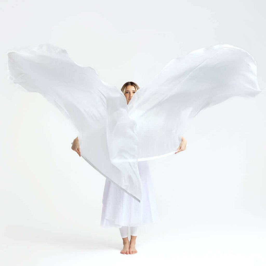 Biblical Meaning of White: Purity, Glory & Worship